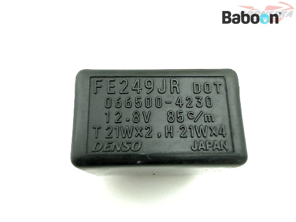 Suzuki GSX R 1000 2001-2002 (GSXR1000 K1/K2) Turn Signal Relay (FE249JR ...