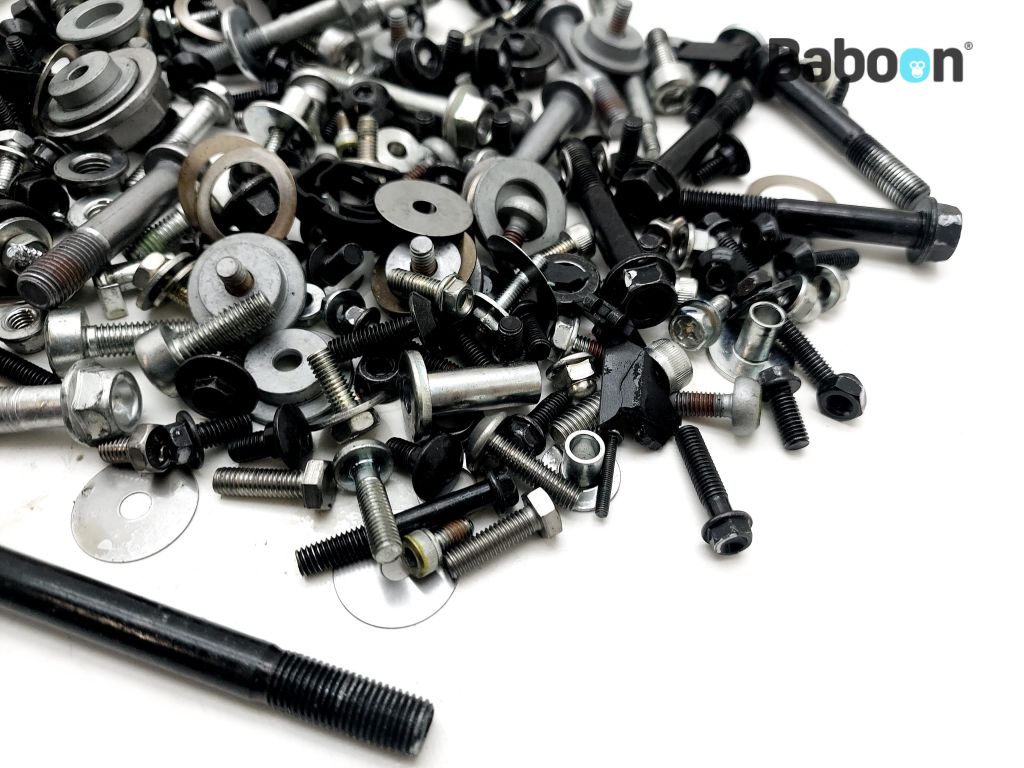 Honda CB 750 Hornet 2025 (CB750 RH24) Bolts and Nuts | Baboon ...